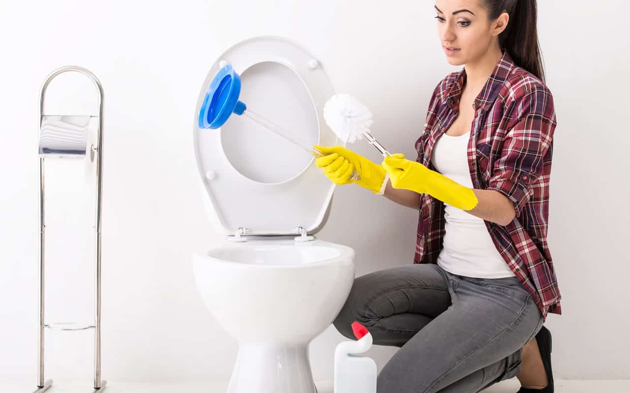 The Bathroom Smell Hack That Keeps My Space Fresh Every Single Day