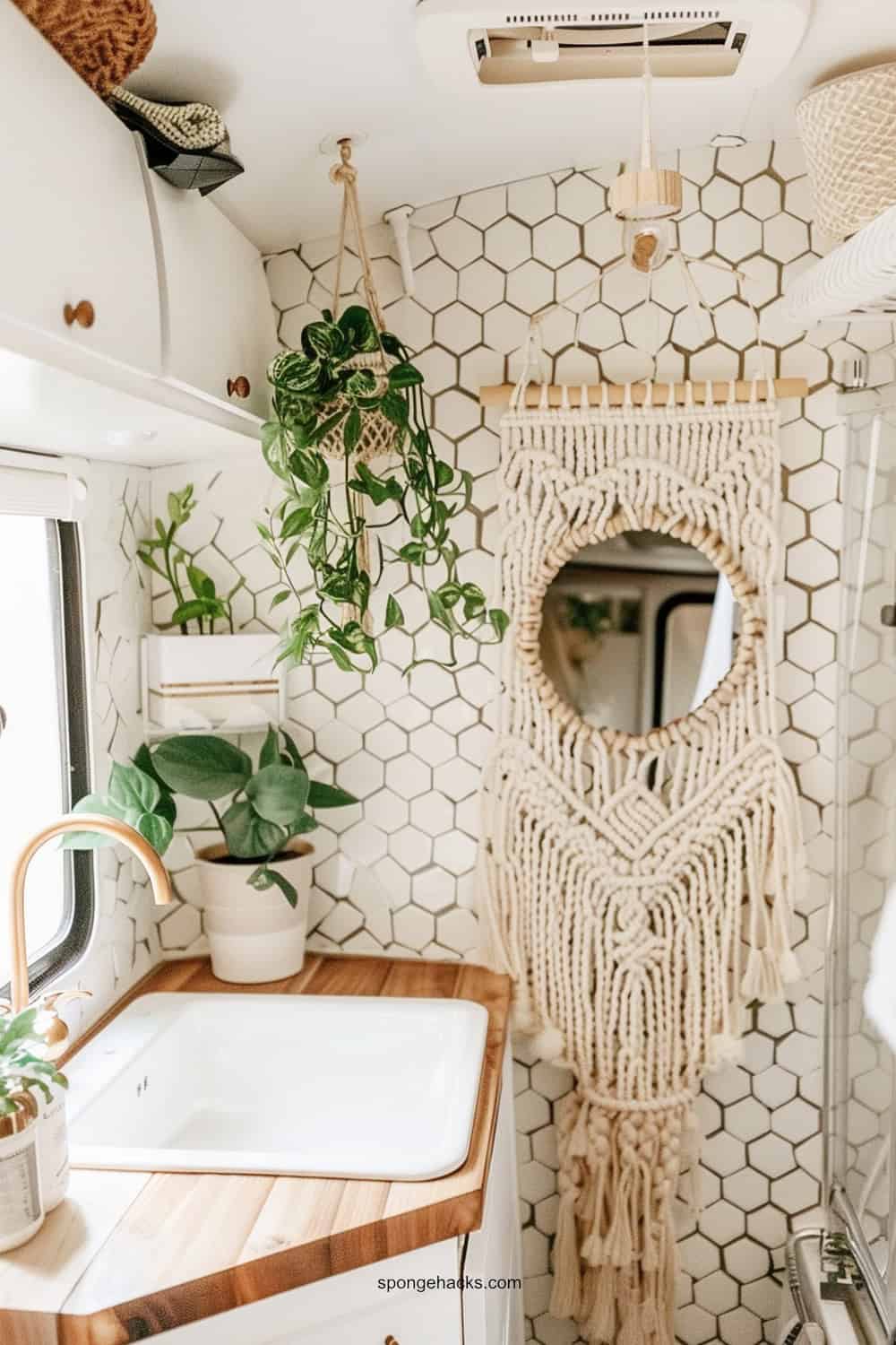 35 Small Camper Decor Ideas (Modern, Boho, & Rustic)