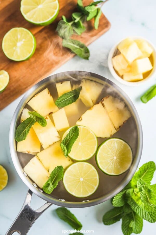 The Best Simmering Pot Recipe That Makes Your Home Smell Like a Holiday ...